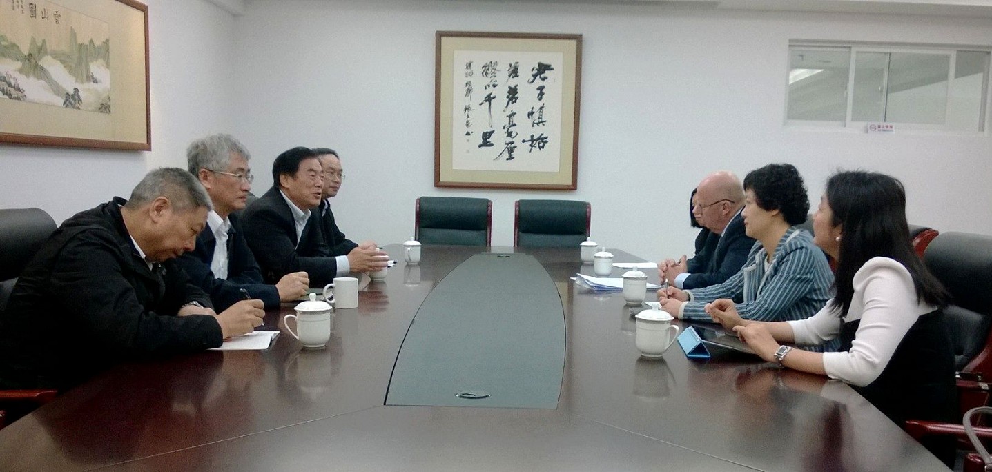 王斌泰理事长会见澳洲昆士兰科技大学副校长 -卓越动态-江苏卓越国际交流教育基金会